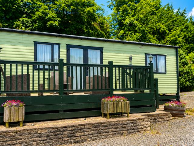 2 bedroom caravan for sale