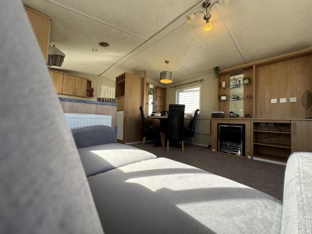 2 bedroom caravan for sale