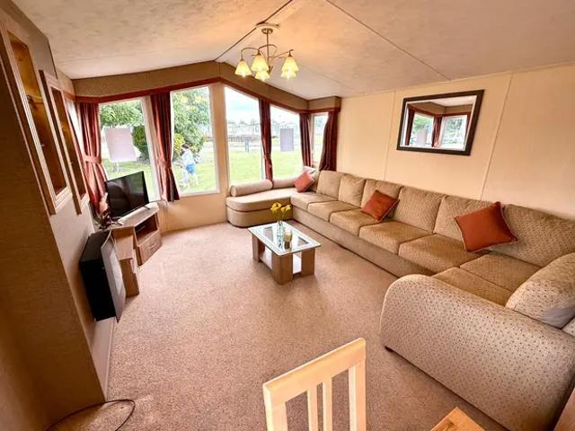 2 bedroom caravan for sale