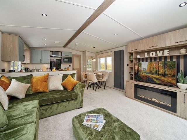 2 bedroom caravan for sale