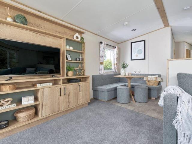 2 bedroom caravan for sale