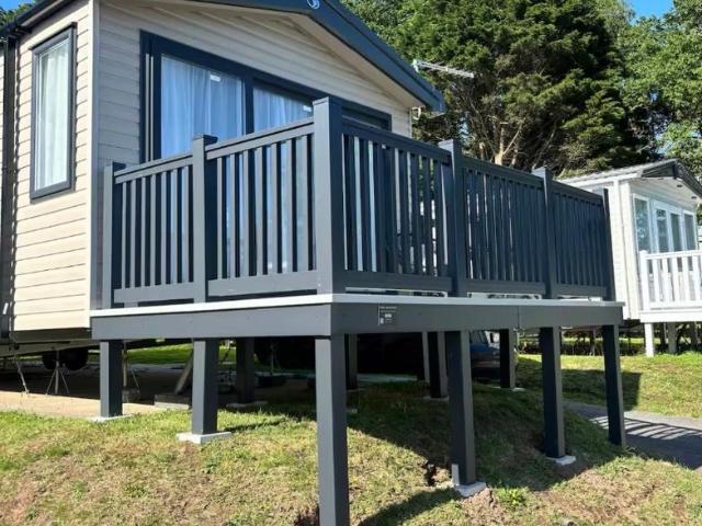 2 bedroom caravan for sale