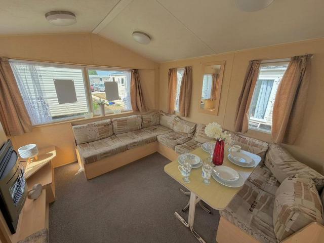 2 bedroom caravan for sale