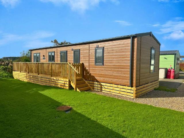 2 bedroom caravan for sale