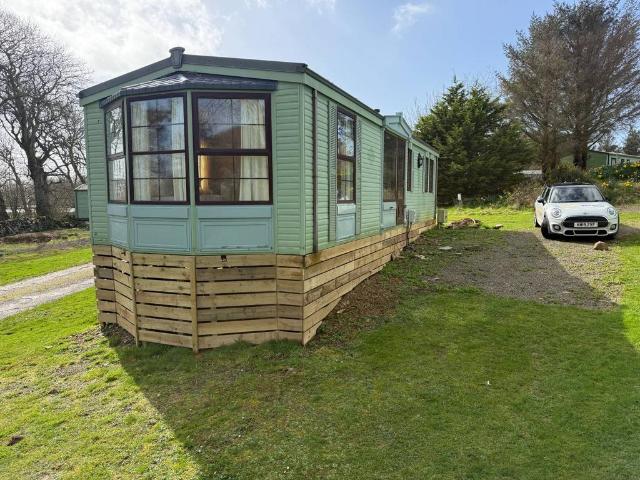 2 bedroom caravan for sale