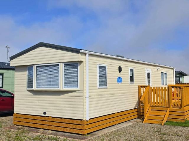 2 bedroom caravan for sale