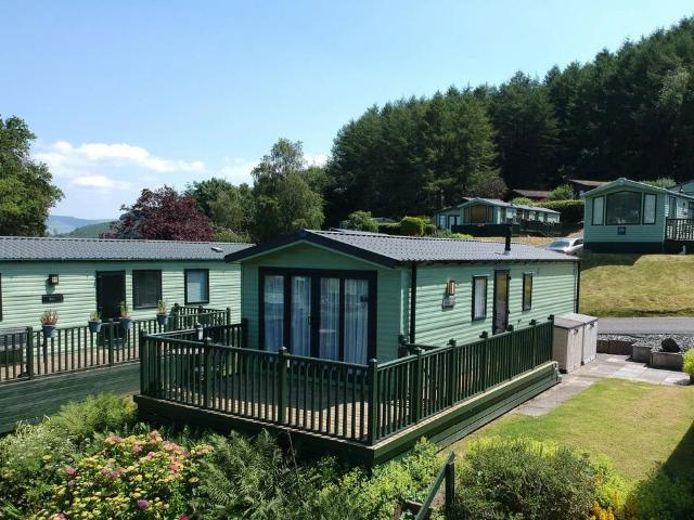 2 bedroom caravan for sale