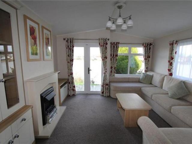 2 bedroom caravan for sale