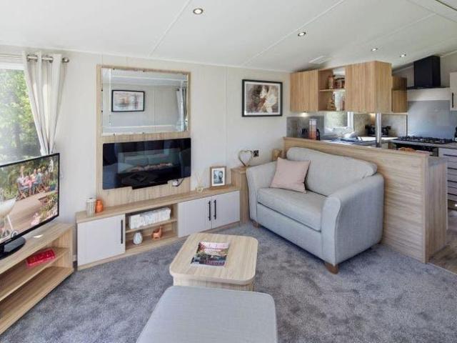 2 bedroom caravan for sale