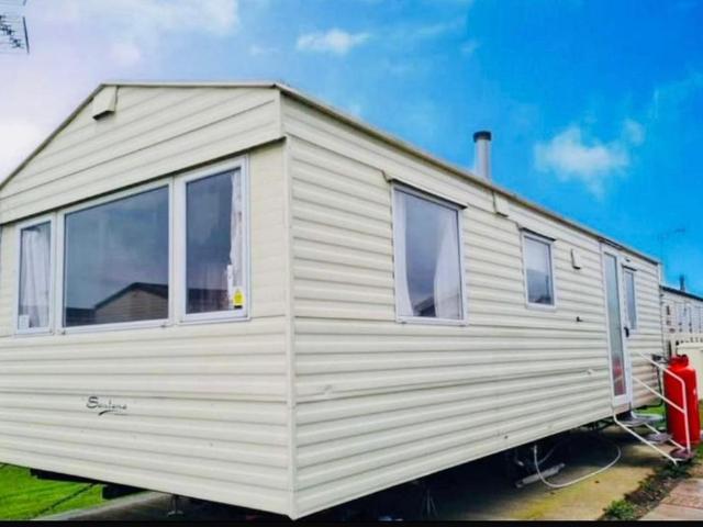 2 bedroom caravan for sale
