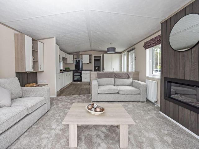 2 bedroom caravan for sale