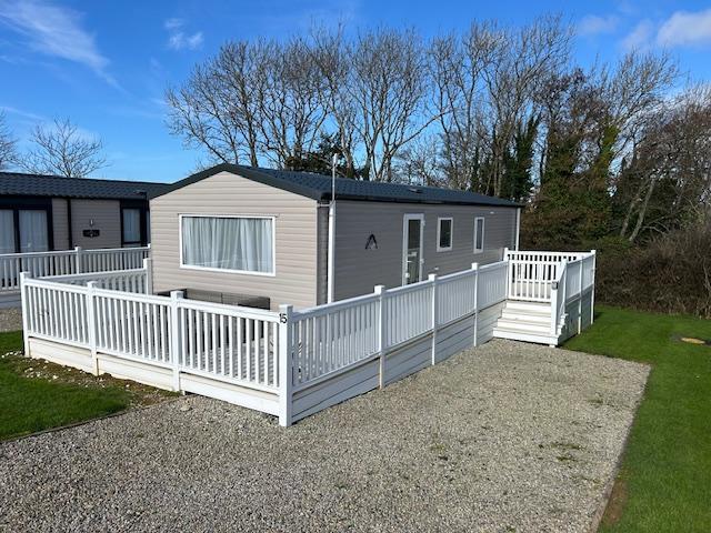 2 bedroom caravan for sale