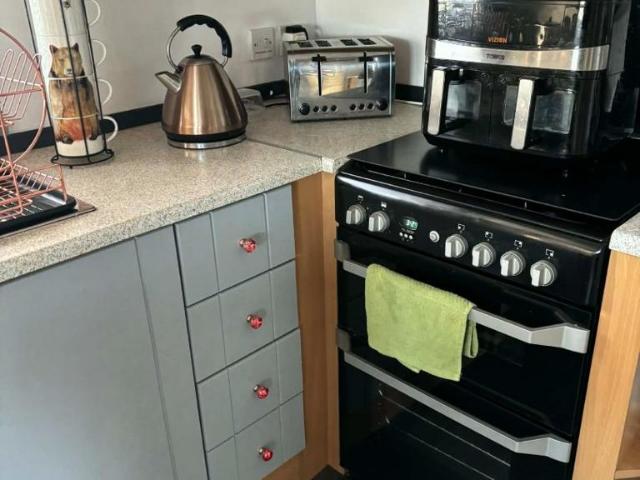 2 bedroom caravan for sale