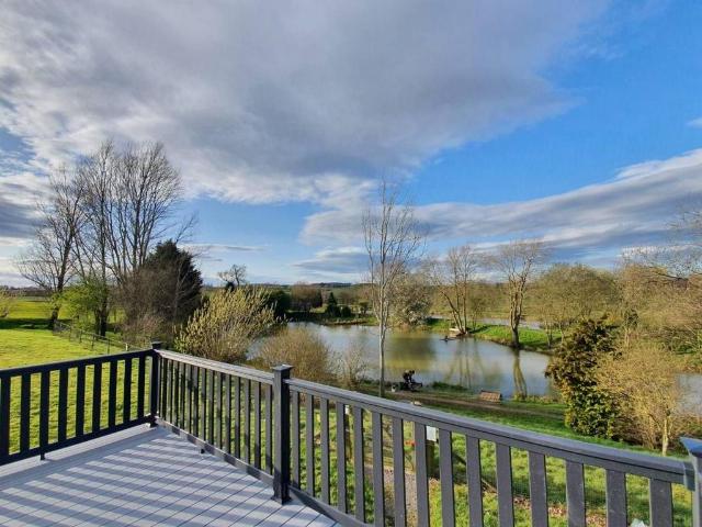 2 bedroom caravan for sale