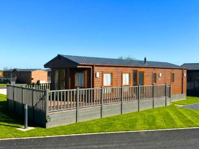2 bedroom caravan for sale
