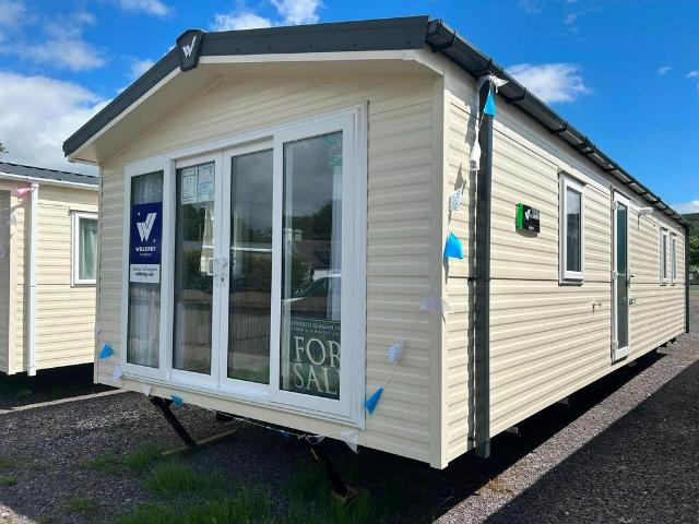 2 bedroom caravan for sale