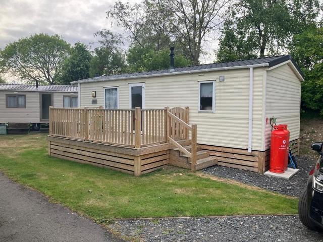 2 bedroom caravan for sale