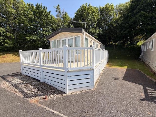 2 bedroom caravan for sale