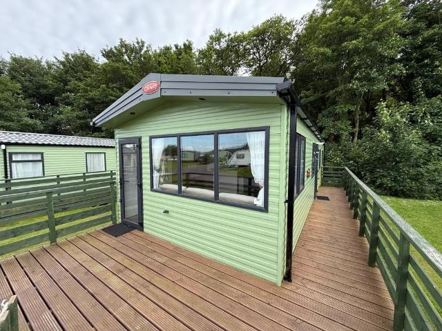 2 bedroom caravan for sale