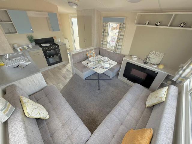 2 bedroom caravan for sale