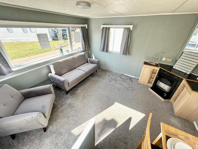 2 bedroom caravan for sale