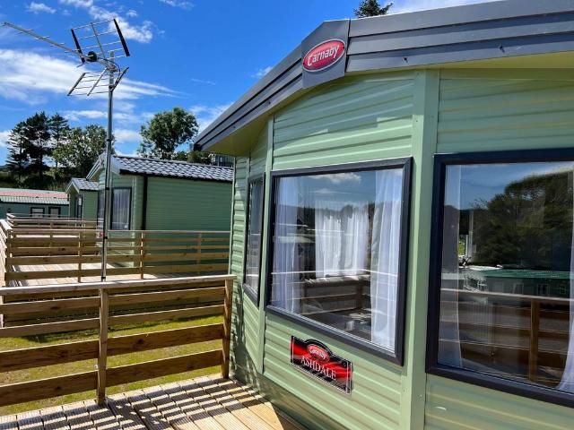 2 bedroom caravan for sale