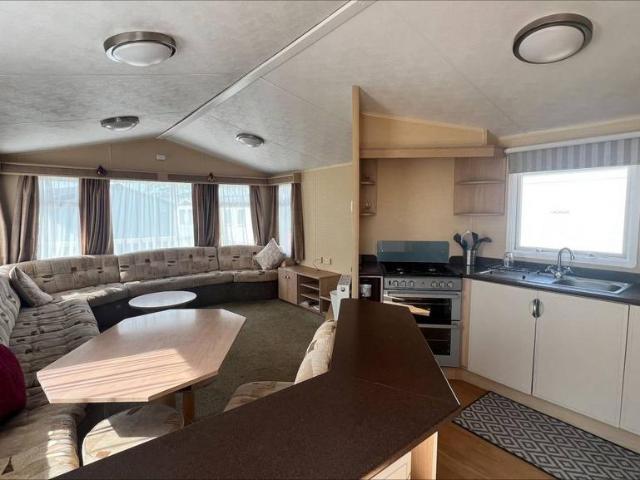 2 bedroom caravan for sale