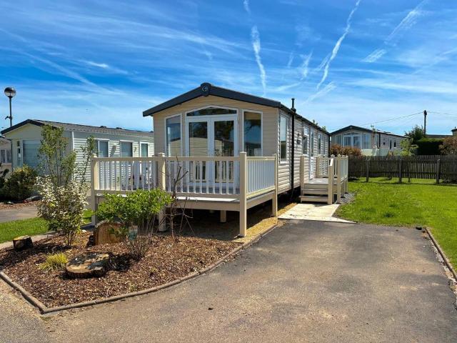 2 bedroom caravan for sale