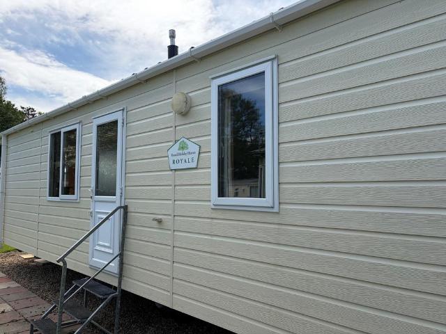 2 bedroom caravan for sale
