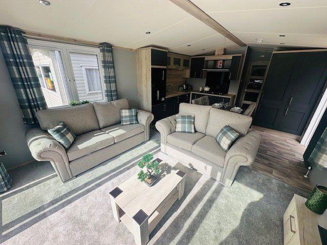 2 bedroom caravan for sale