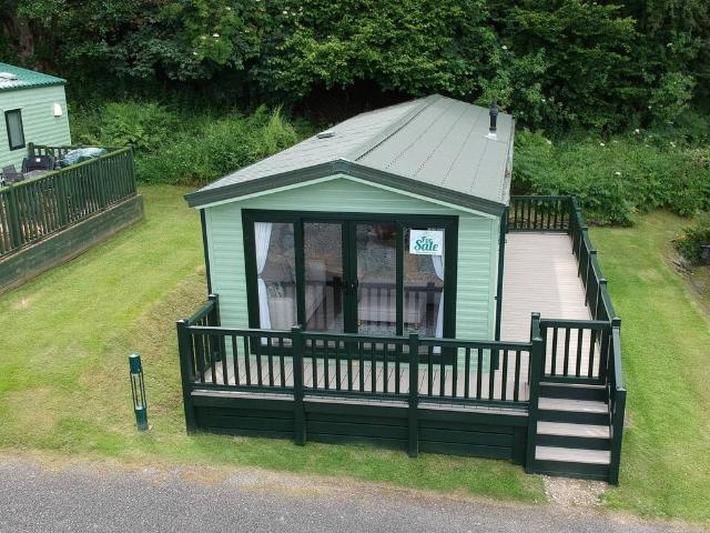 2 bedroom caravan for sale