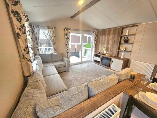 2 bedroom caravan for sale