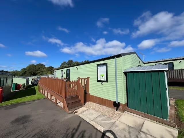 2 bedroom caravan for sale