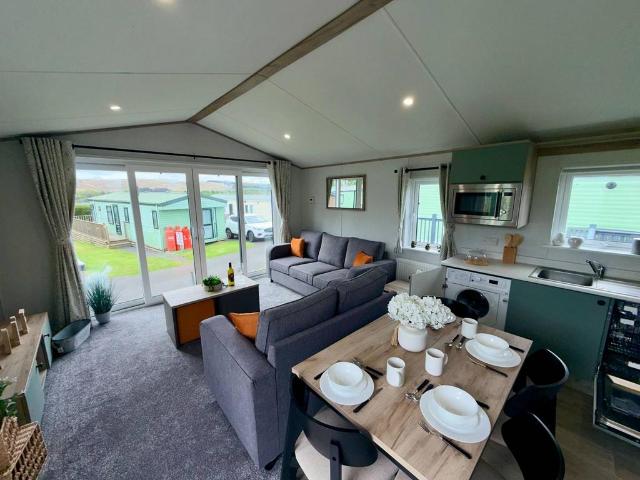 2 bedroom caravan for sale