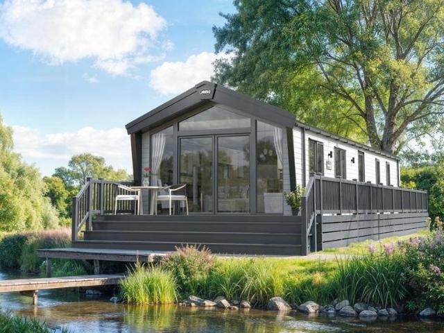 2 bedroom caravan for sale