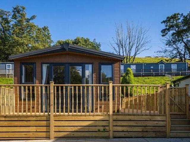 2 Bedroom Caravan For Sale In West Yorkshire