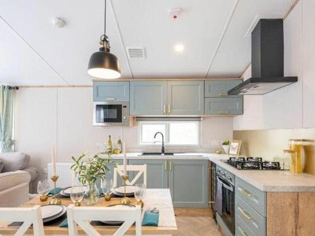2 Bedroom Caravan For Sale In Westgate, Morecambe