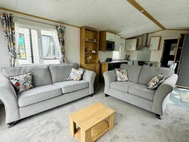 2 Bedroom Caravan For Sale In Wyreside, Out Rawcliffe