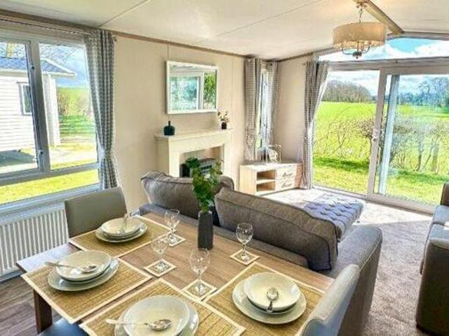 2 Bedroom Caravan For Sale In Wyreside, Out Rawcliffe