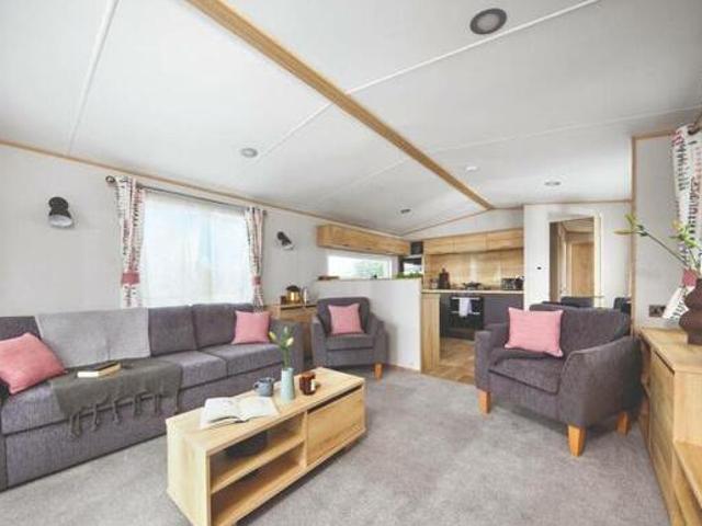 2 Bedroom Caravan For Sale In Bamburgh