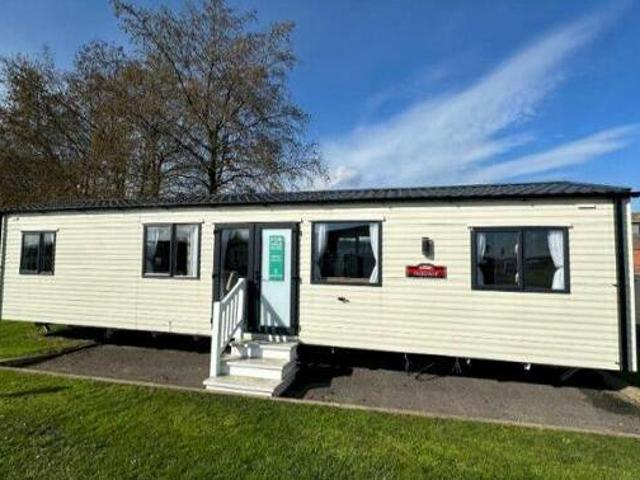 2 Bedroom Caravan For Sale In Banks, Southport