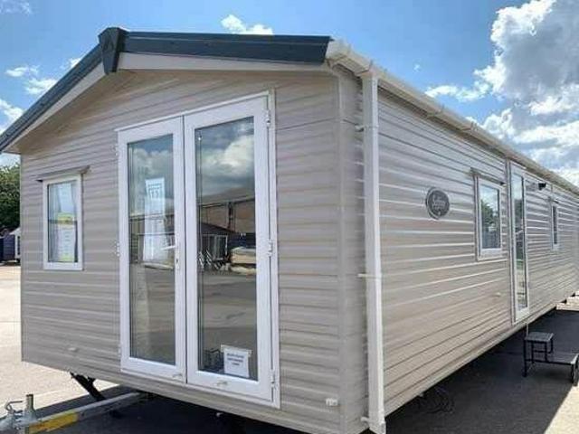 2 Bedroom Caravan For Sale In Builth Wells, Llangamarch Wells