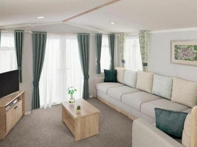 2 Bedroom Caravan For Sale In Coast Road, Brean