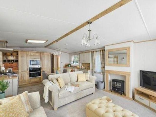 2 Bedroom Caravan For Sale In Ingleton, Carnforth