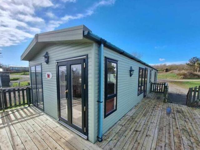 2 Bedroom Caravan For Sale In Kirkcubright