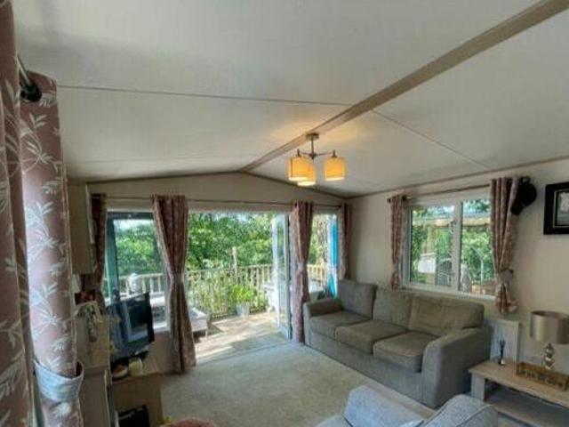 2 Bedroom Caravan For Sale In Lake Road, Windermere