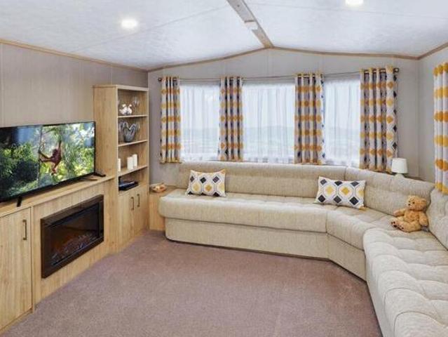 2 Bedroom Caravan For Sale In Llanrug, Caernarfon