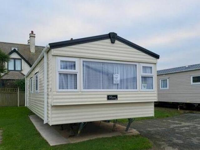 2 Bedroom Caravan For Sale In Paston Road, Bacton