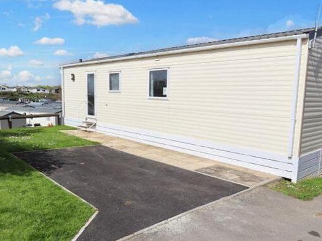 2 Bedroom Caravan For Sale In St Osyth