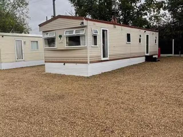 2 bedroom caravan for rent in Mendlesham Road, Brockford, IP14.